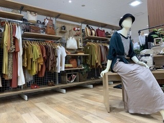 Super 2nd STREET (Reuse shop)｜BIG HOP Garden Mall Inzai (for english)